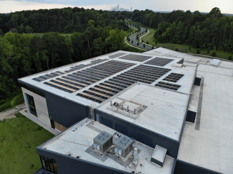 Hydrogen Fuel Cells vs. Solar Panels ( 2026) | 8MSolar